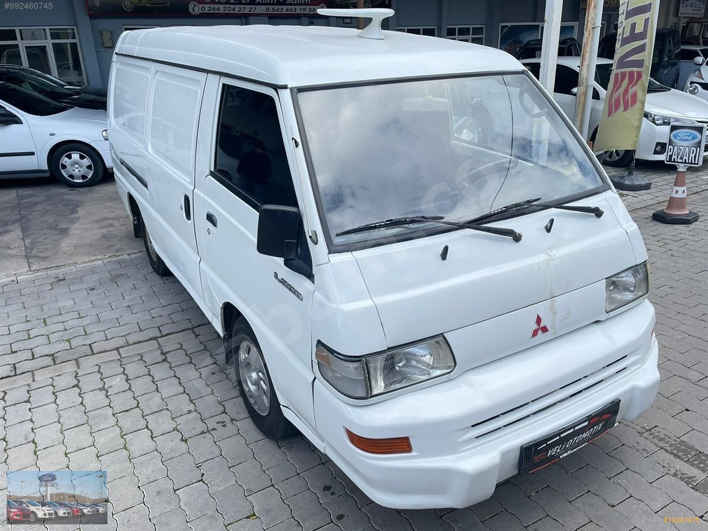 Galeriden Mitsubishi L 300 Panel van 2008 Model Balıkesir 357.000 km ...