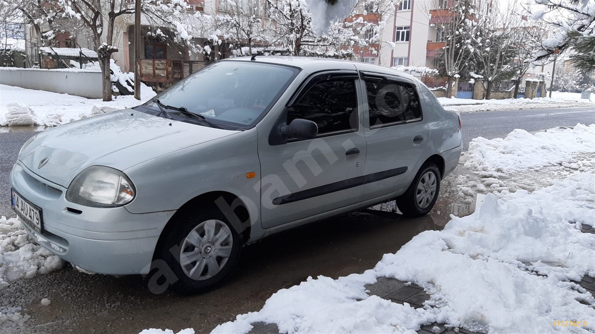 Sahibinden Renault Clio 1.4 RNA 2000 Model Konya 340.000 km ...
