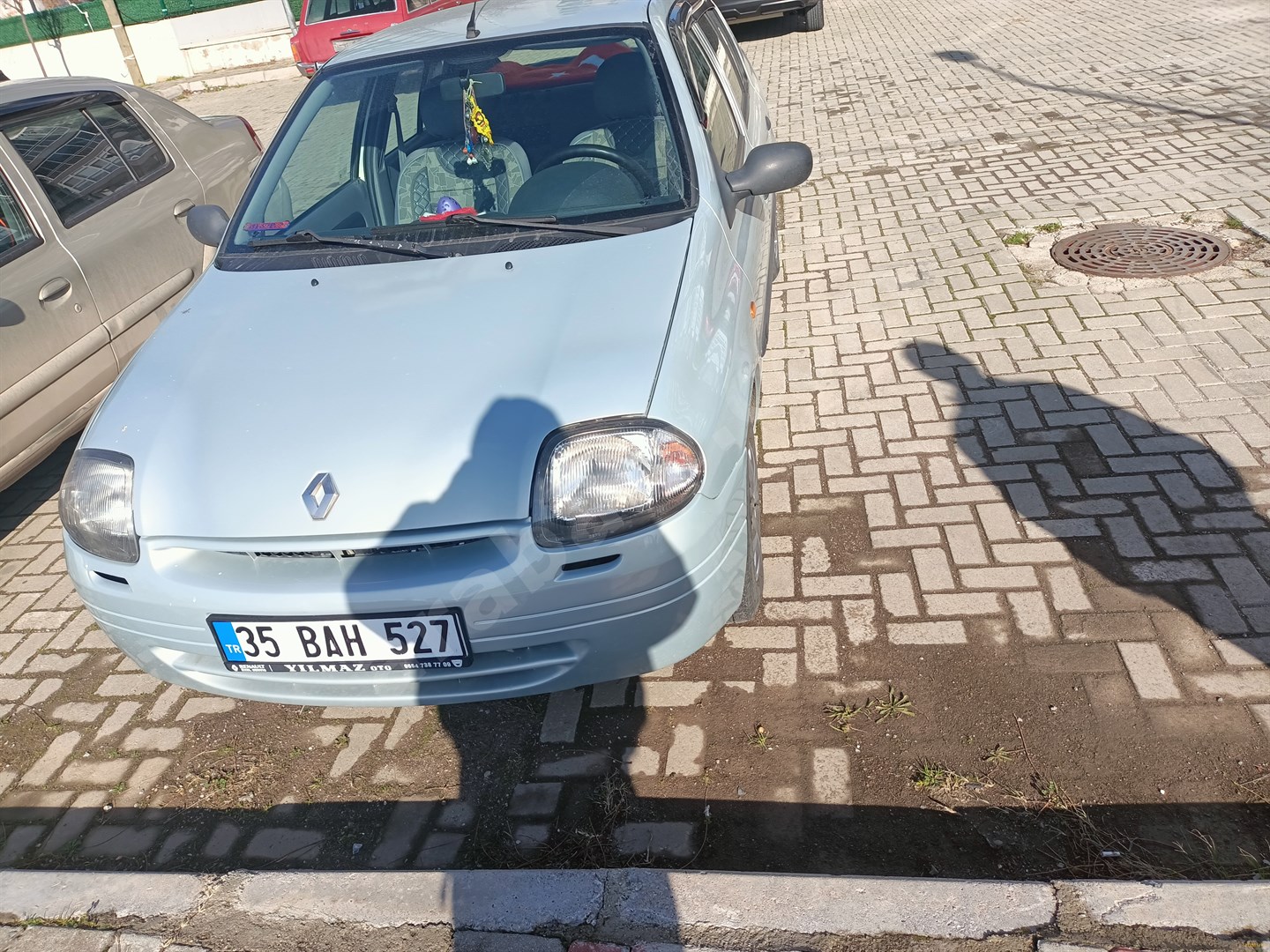 Sahibinden Renault Clio 1.4 RNA 2000 Model İzmir 288.750 km ...