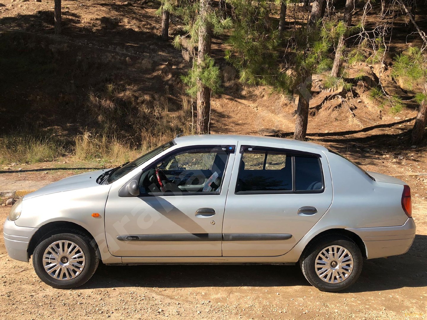 Sahibinden Renault Clio 1.4 RNA 2000 Model Osmaniye 240.000 km ...