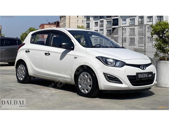 Galeriden Hyundai i20 1.4 CVVT Jump 2012 Model İstanbul 110.000 km ...