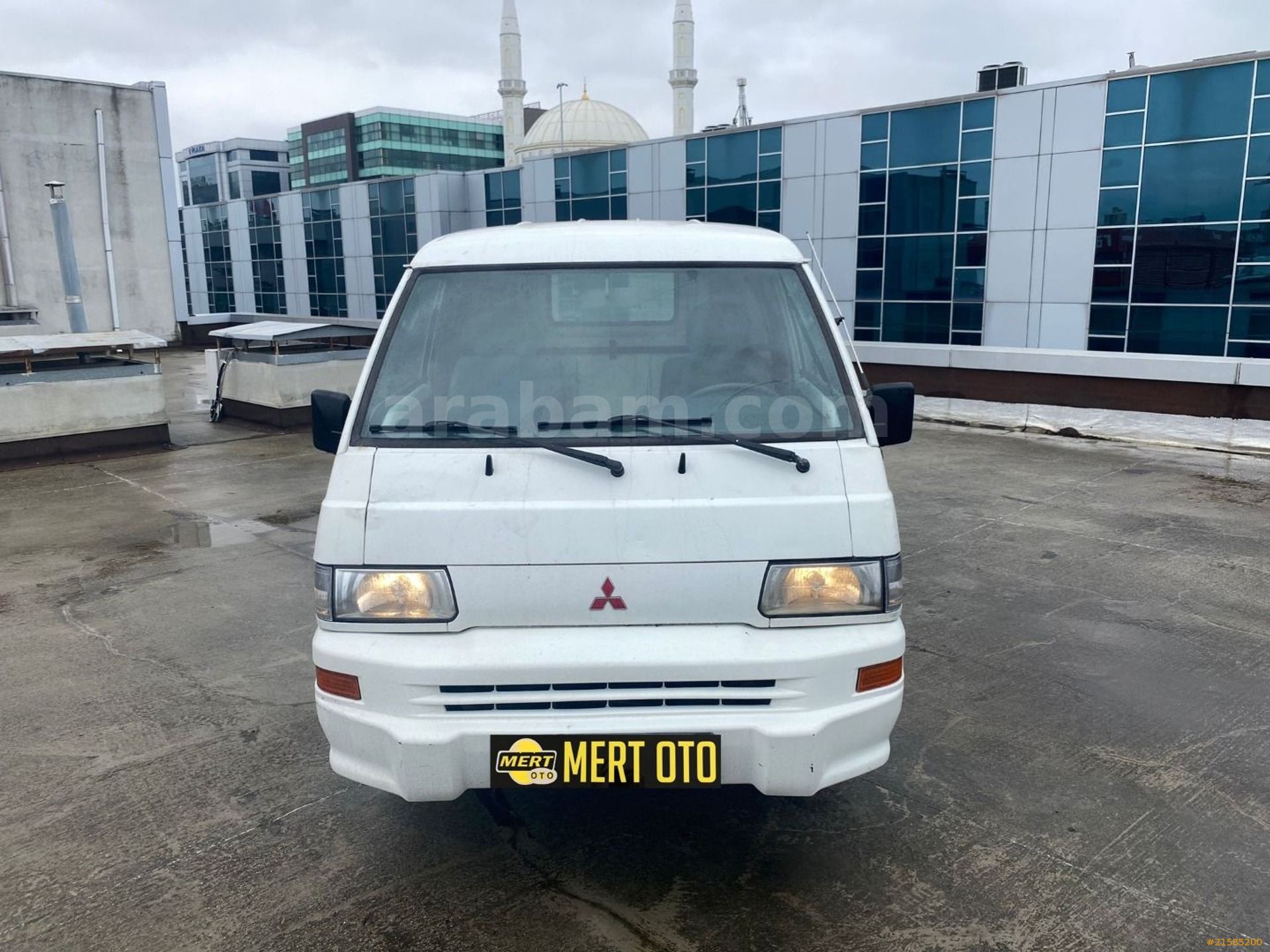 Galeriden Mitsubishi L 300 Panel van 2007 Model İstanbul 172.500 km ...