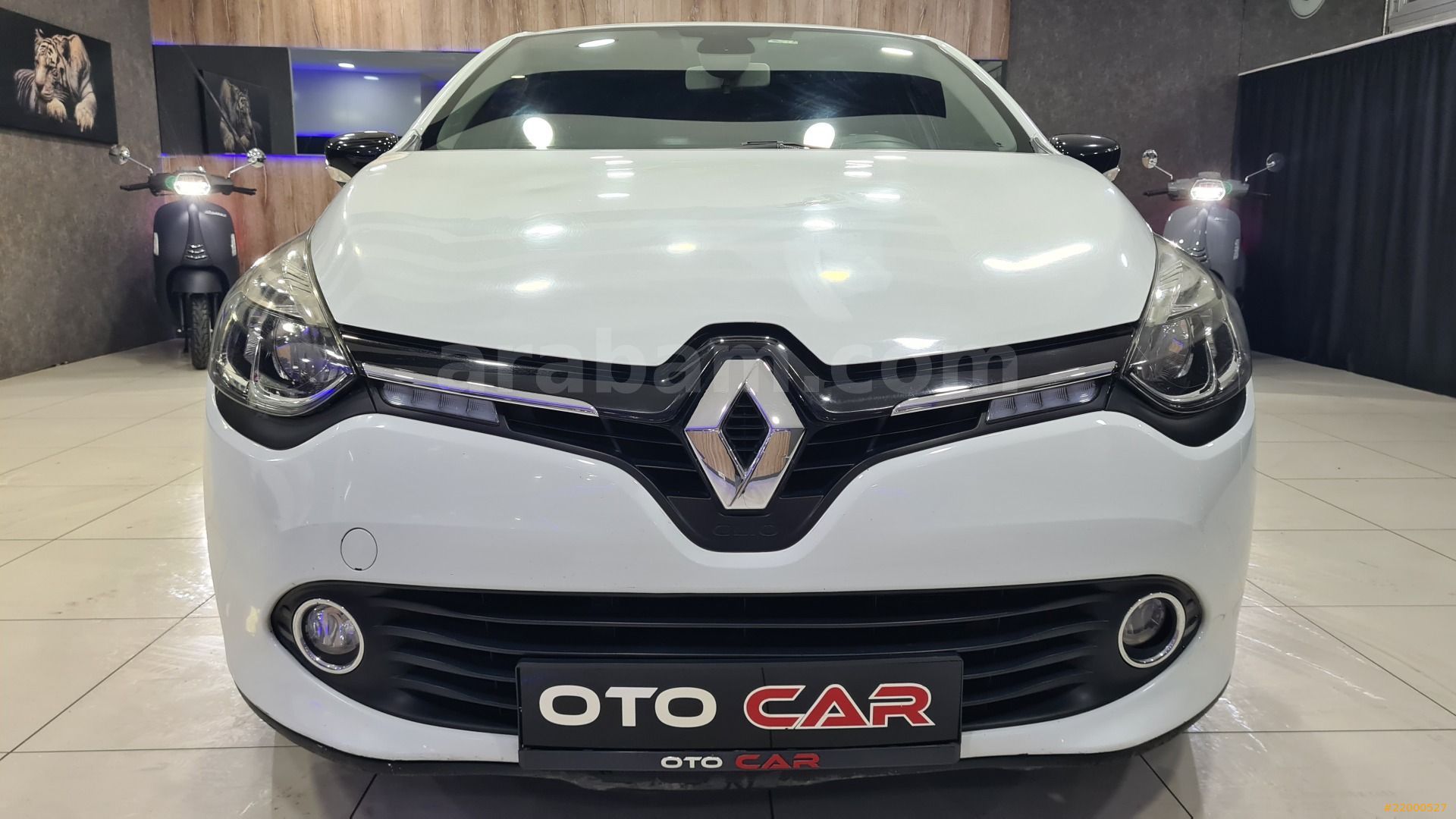 Galeriden Renault Clio 1.2 Icon 2013 Model İzmir 124.000 km Beyaz ...