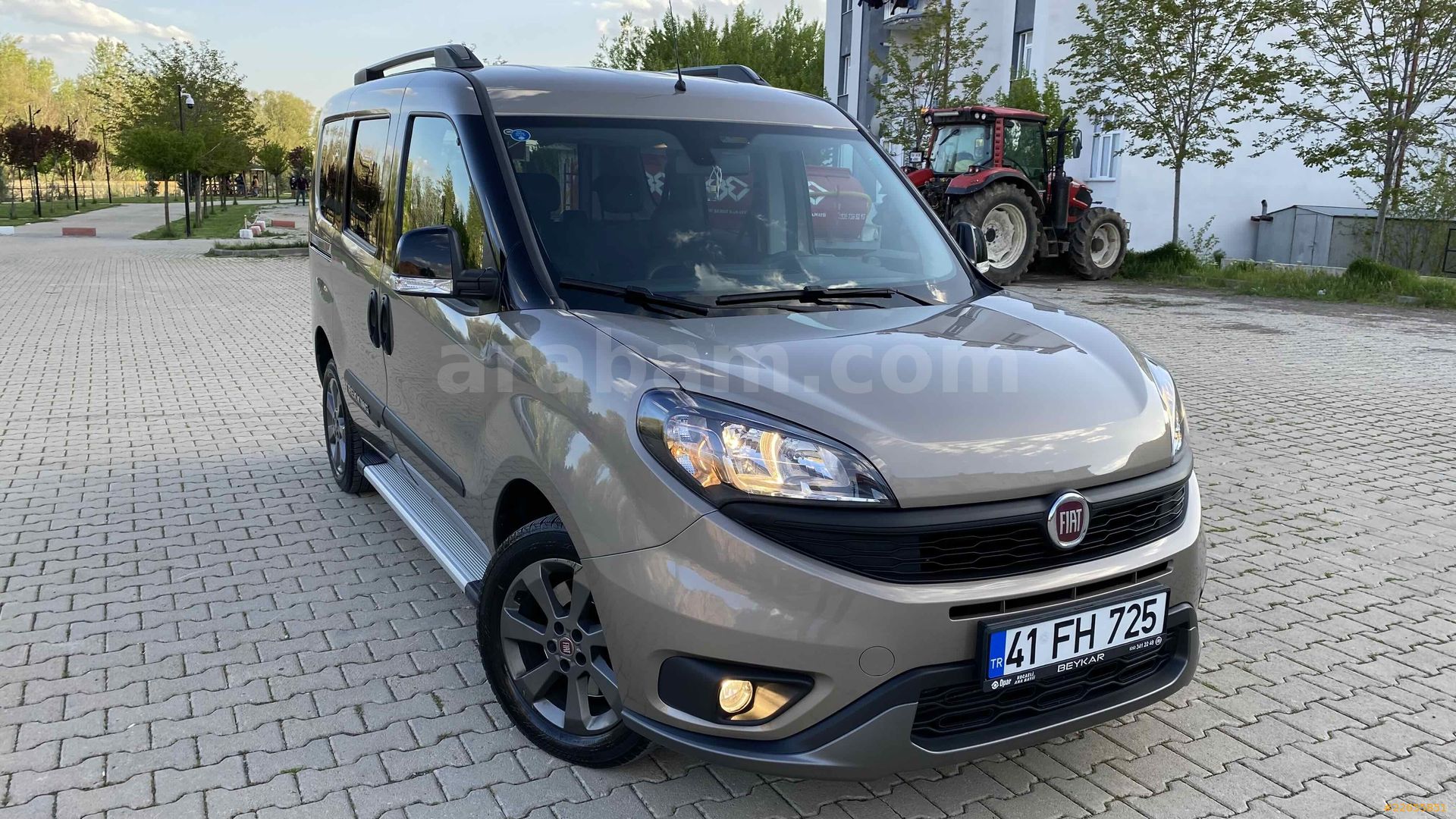 Sahibinden Fiat Doblo Combi 1.6 Multijet Trekking 2022 Model Sivas 23.000 km Bej - 22655851 ...