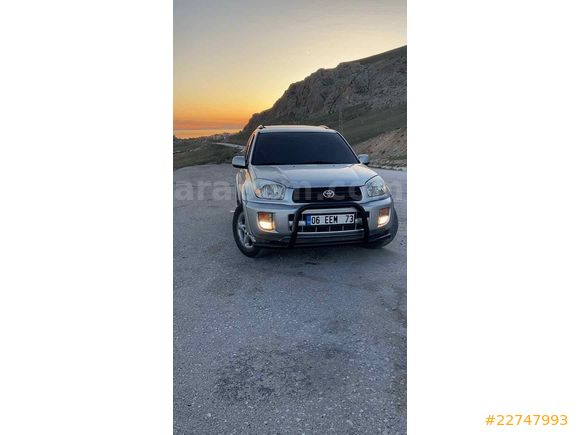 Galeriden Toyota RAV 4 2.0 2003 Model Van 265.000 km Gri (Gümüş ...